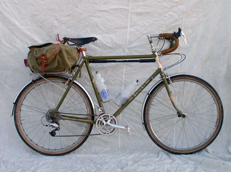 What this Country Needs is a Good Country Bike – Out Your Backdoor